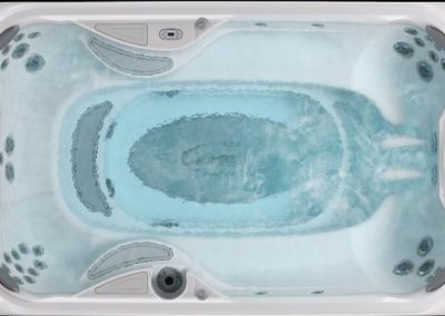Jacuzzi®­J-13™ Swim Spa Pool | Oyster Pools & Hot Tubs