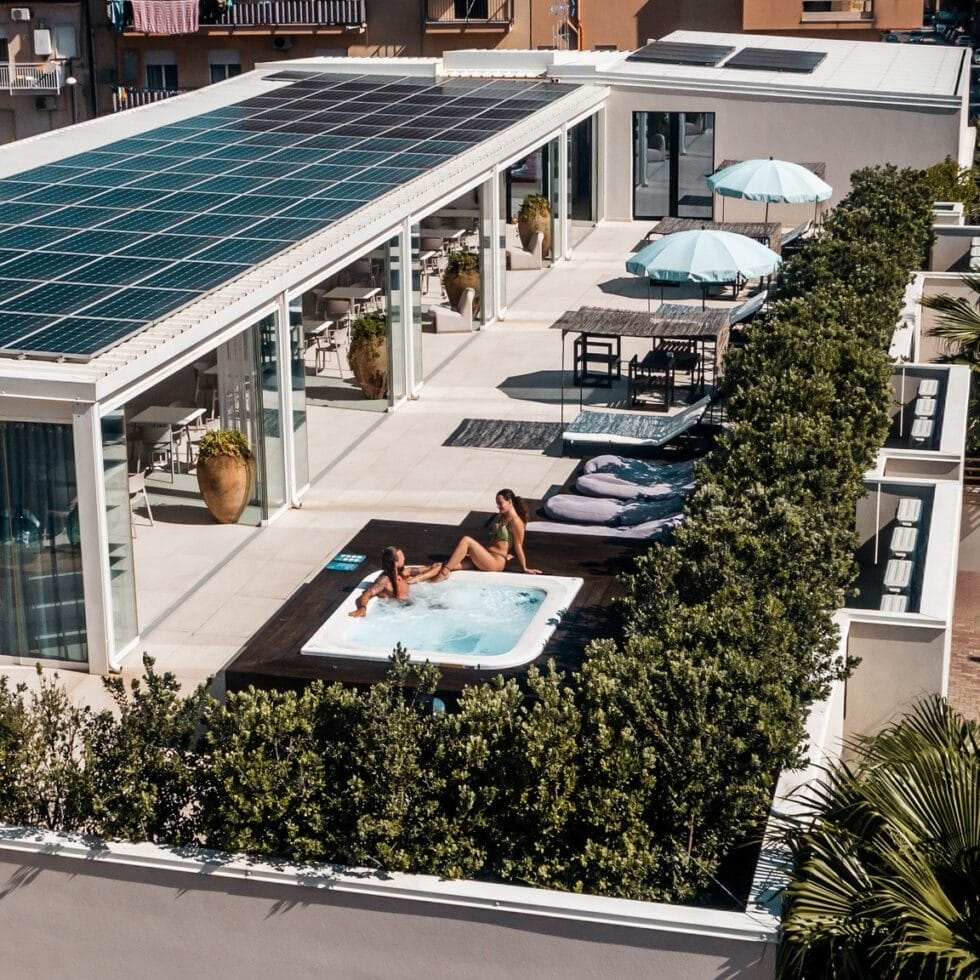 Jacuzzi®Virtus ProTO ORDER Hot Tub | Oyster Pools & Hot Tubs - Wales