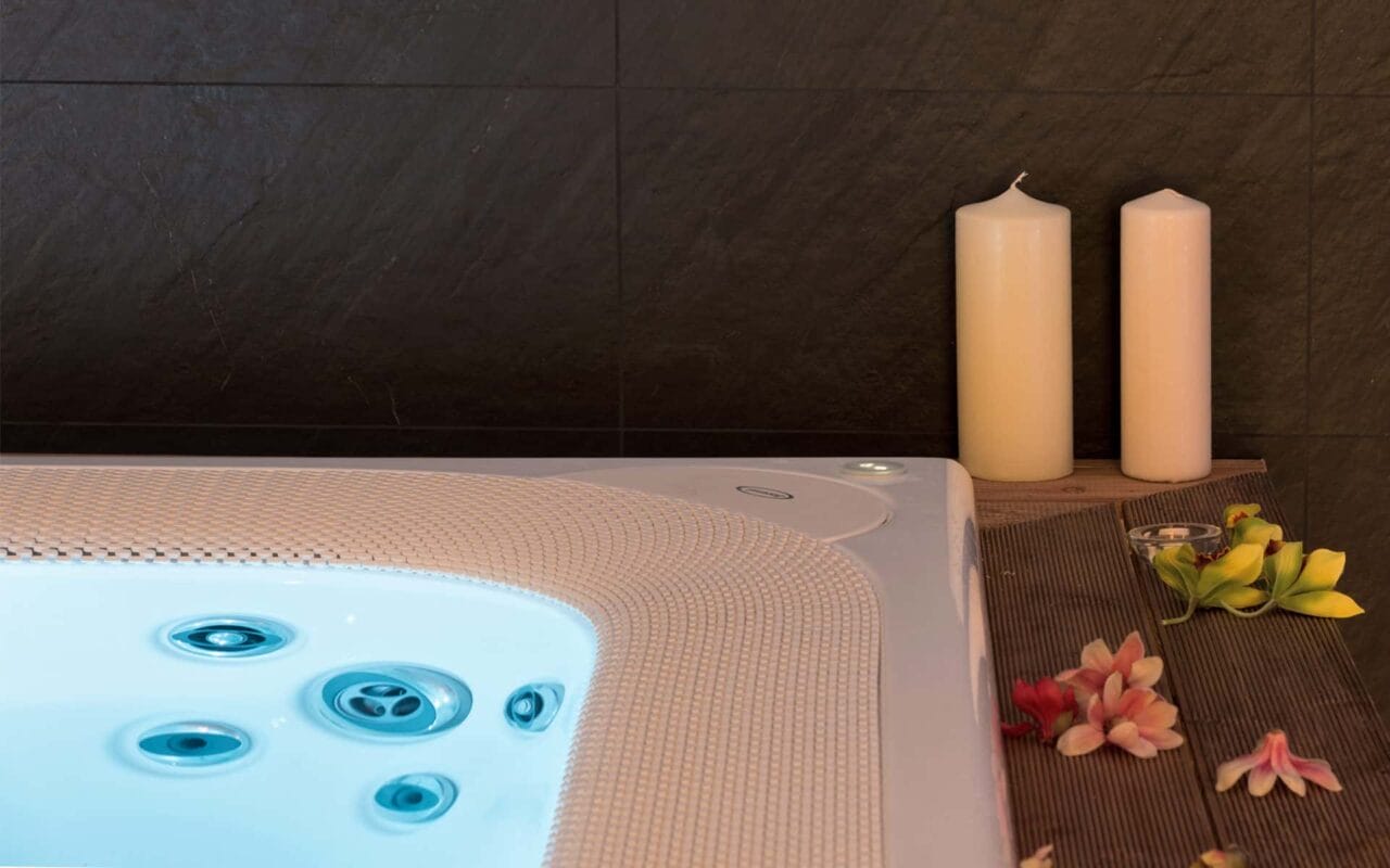 Jacuzzi®Virtus ProTO ORDER Hot Tub | Oyster Pools & Hot Tubs - Wales