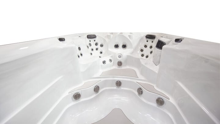 SHOW SWIM SPA OFFER – Jacuzzi®­J-16 Swim Spa Pool­: SOLD | Oyster Pools
