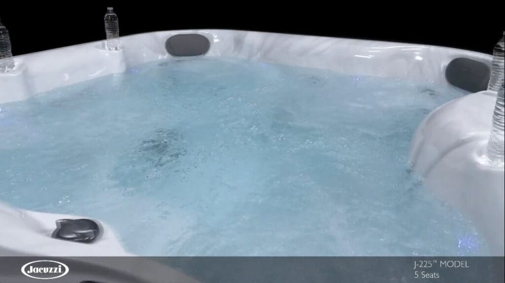 Jacuzzi®J-225™NEW 2024